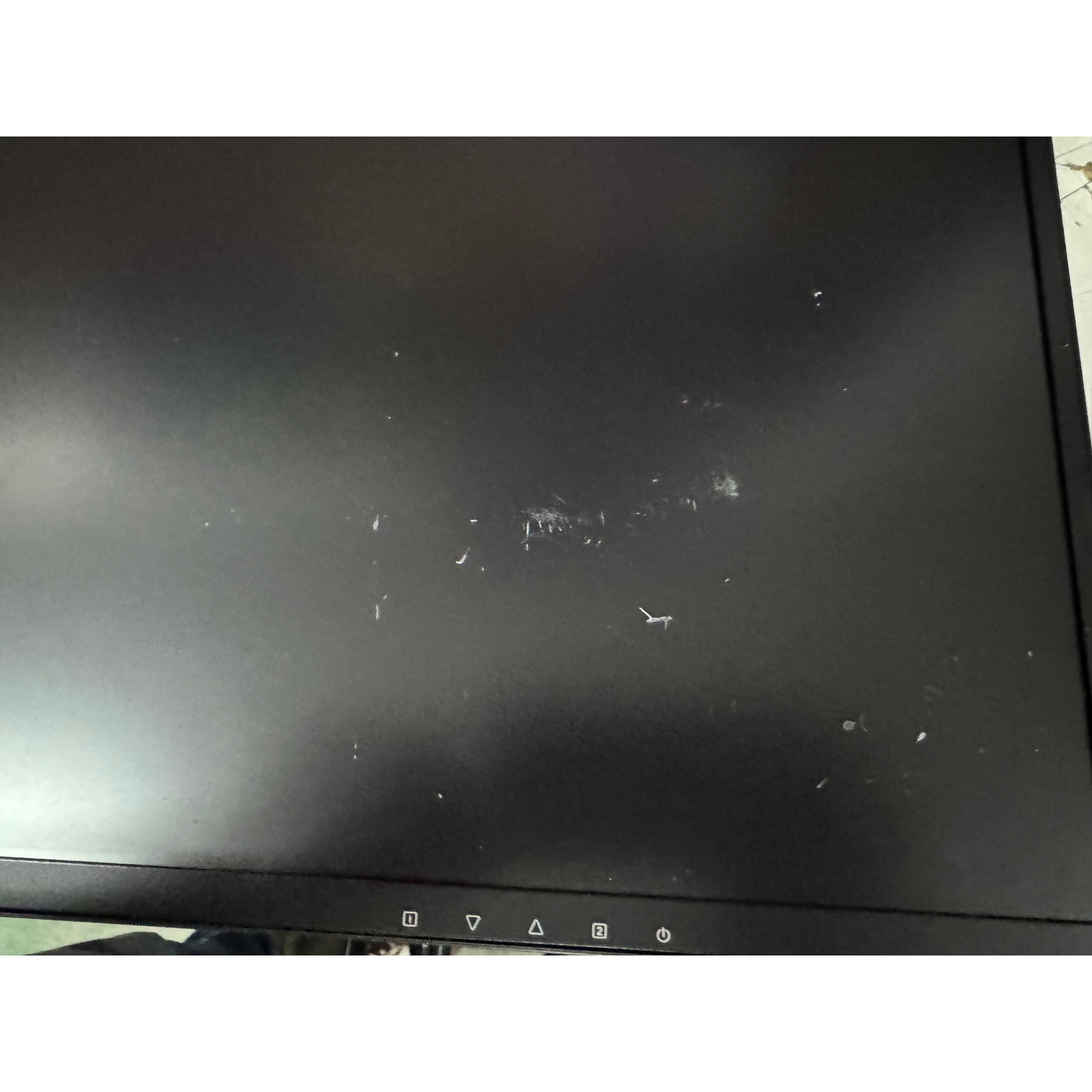 Monitor V7 L238E 23.8″ LED IPS FullHD Usado **Tiene la pantalla marcada ...